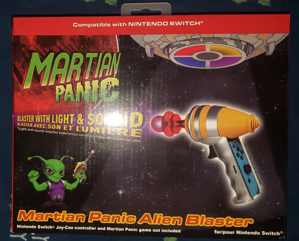 Martian Panic Bundle Nintendo Switch with Martian Panic Alien Blaster ...