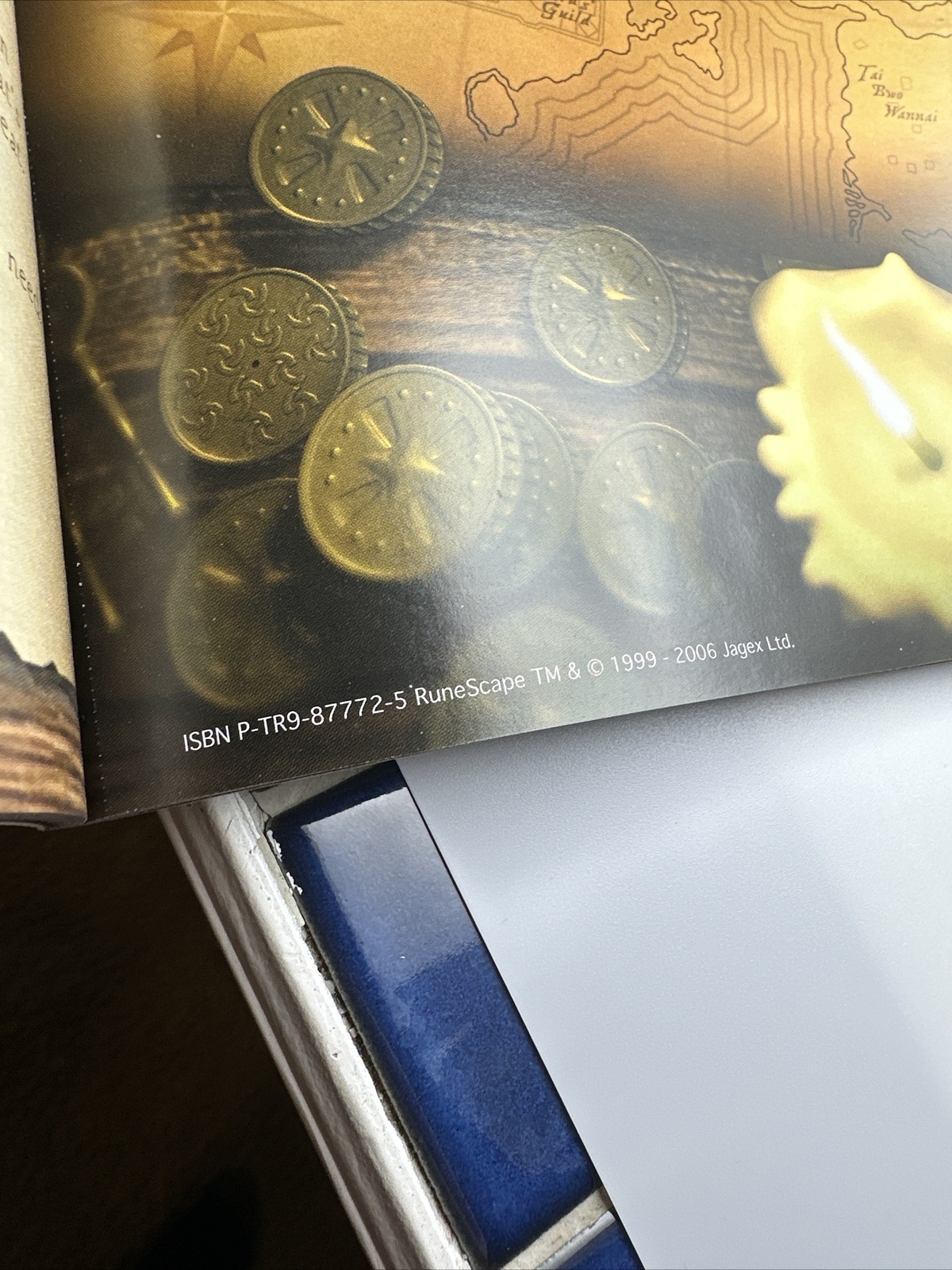 Runescape: The Official Handbook WITH MAP Poster 2006 Scholastic 1st ...