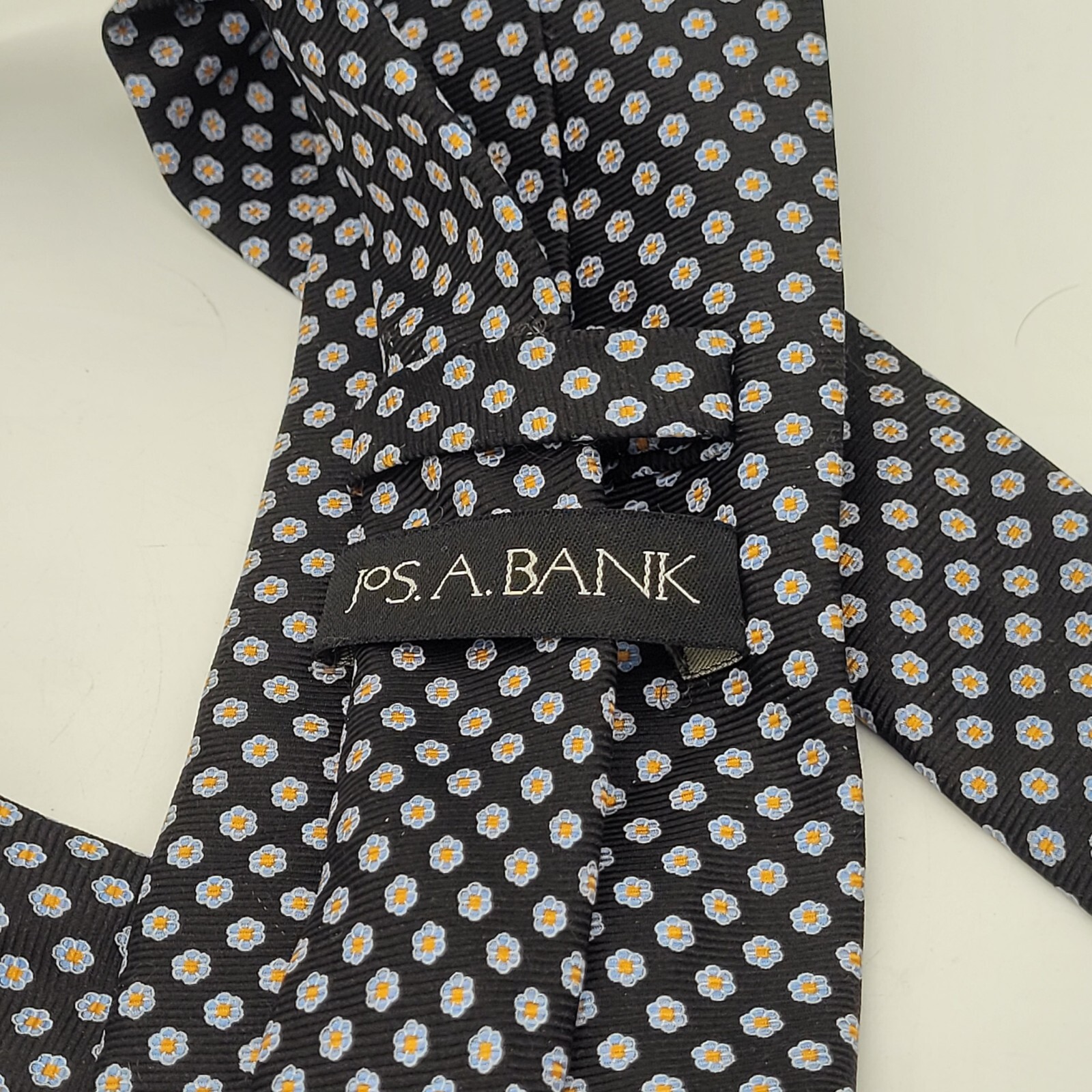 JOS A BANK BLACK BLUE FLOWER SILK NECK TIE NECKTIE 3.5" SHIPS SAFE | eBay