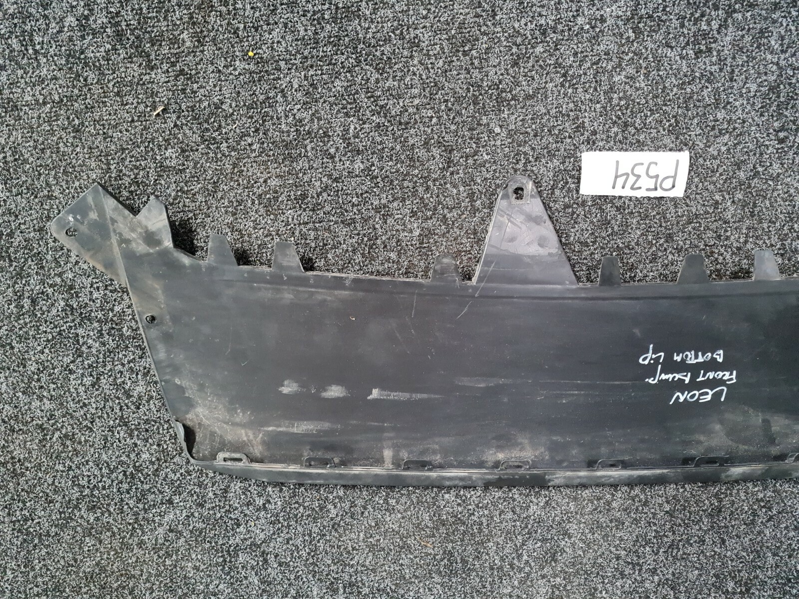 SEAT LEON 2020-ON FRONT BUMPER UNDERTRAY SPOILER 5FA805903 2798 for ...