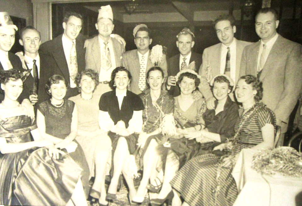 circa 1950 Souvenir Photograph MILTON NELSON'S ORINDA WILLOWS ...