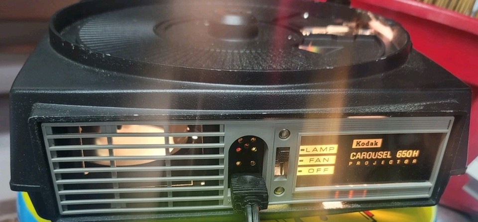 Kodak 650H Carousel Slide Projector W/Remote, Tray, & Box. Tested. | eBay