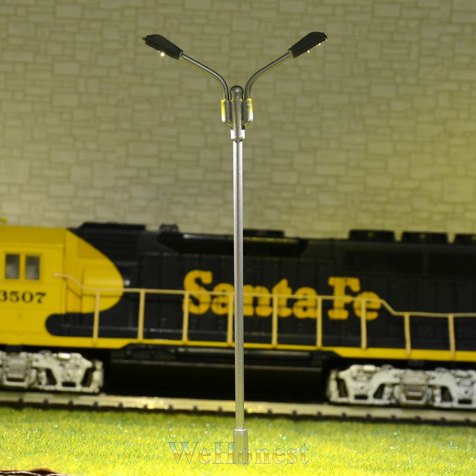 5 x OO / HO scale street light model railroad lamp posts LED path lamps ...
