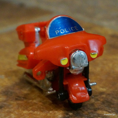 TRANSFORMERS G1 1980s GOBOTS RED POLICE MOTORCYCLE ReSaleGeek.com | eBay