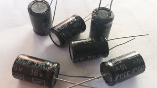 50x CAPACITOR 330 MICROFARAD 16V RADIAL 3172 4016998793240 | eBay