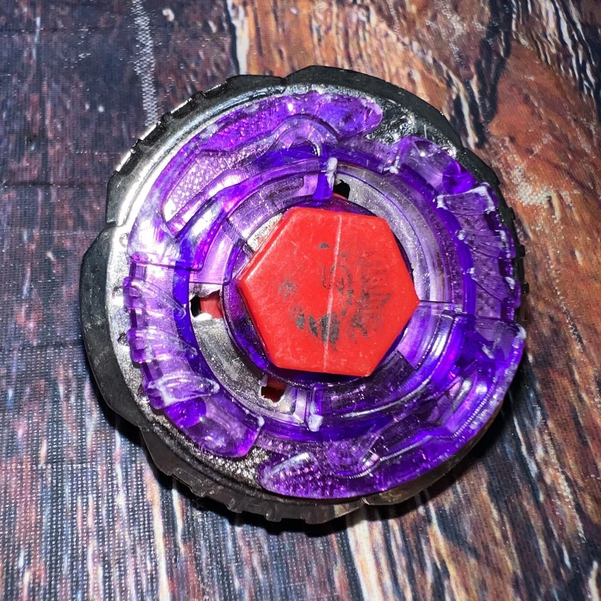 Beyblade Metal Fury Earth Eagle