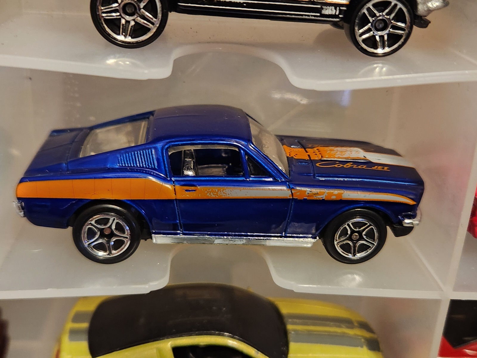 hot wheels & matchbox (case #207) FORD MUSTANGS 65 67 70 93 95 shelby ...