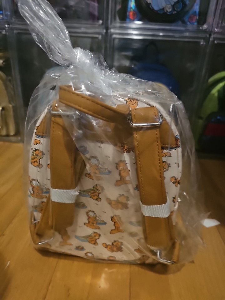 NWT Loungefly Garfield Lasagna Natures Most Perfect Food Soft Tag Mini ...