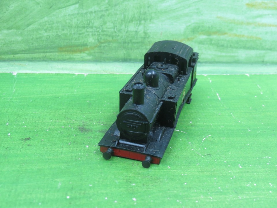 Triang R52 Class 3F Jinty 0-6-0 tank loco body BR Black early 47606 ...