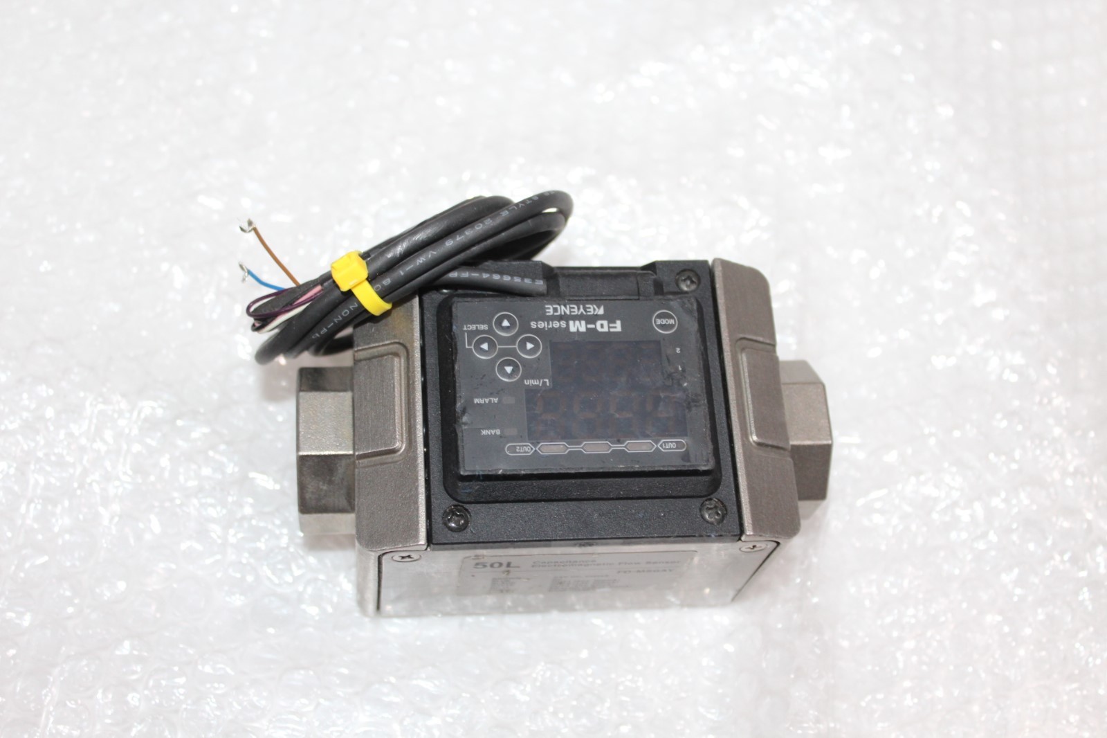 Keyence FD-M50AY 50L Capacitance Electromagnetic Flow Sensor Unit | eBay
