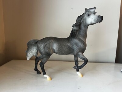 Breyer Traditional Hwin Model #1774 | eBay