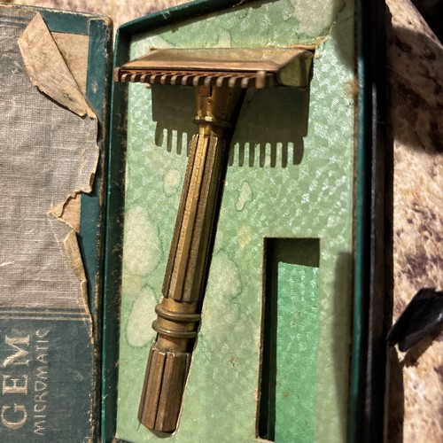 Vintage GEM Micromatic Open Comb Single Edge Safety Razor With Box | eBay