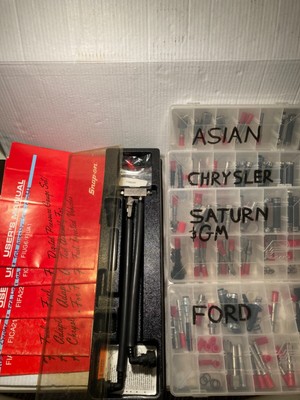 Snap-On Fuel Pressure Manifold & (4) Adaptor Sets Asian, GM/Saturn ...