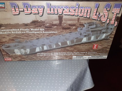 Maquette D DAY INVASION L.S.T. | eBay