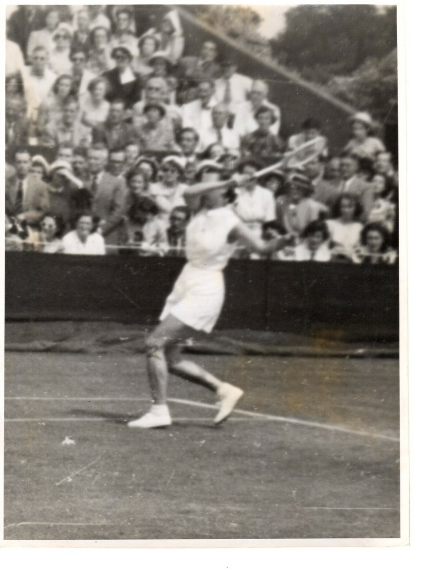 Gussie Moran Tennis Player Italian Film Star Gina Lollobrigida And