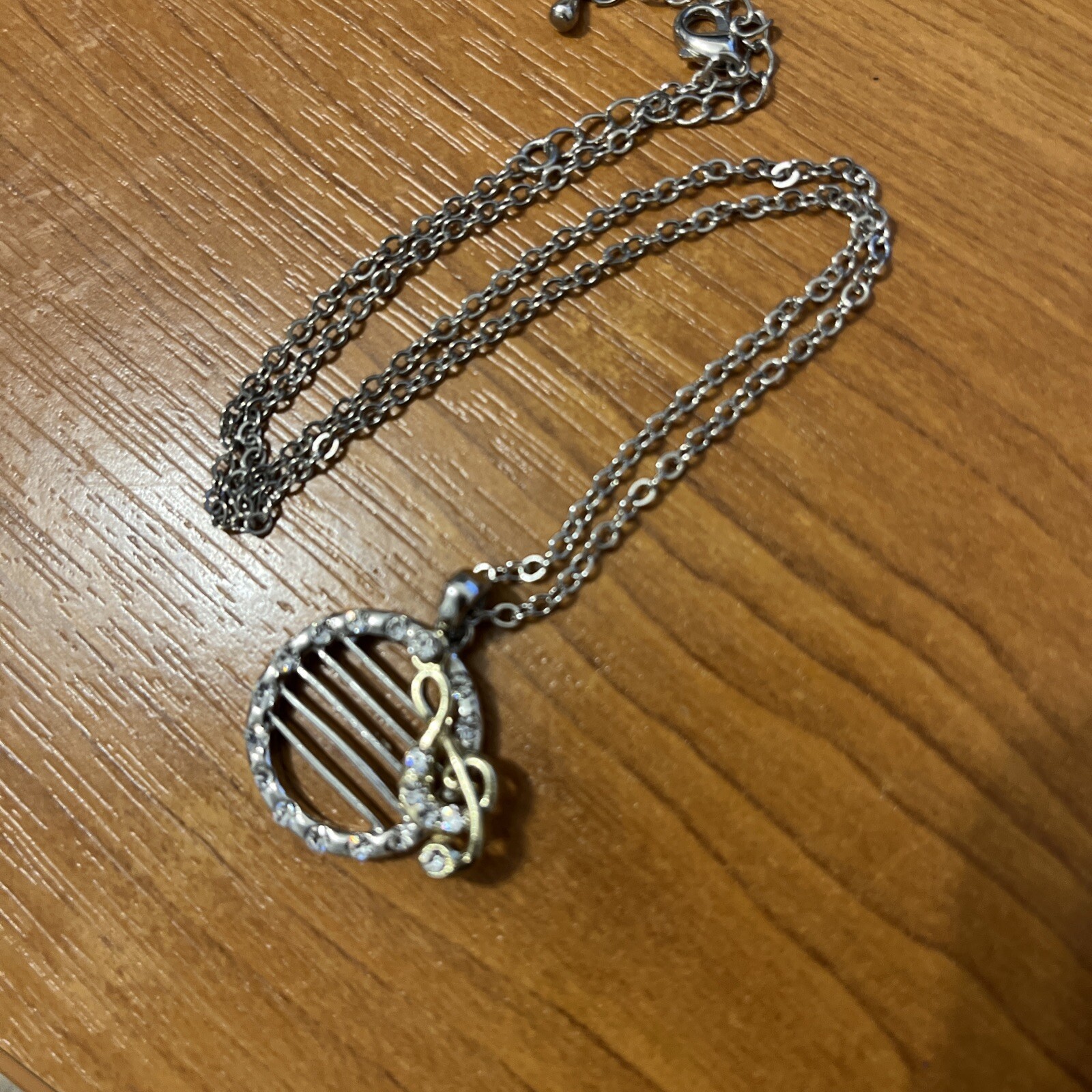 Beautiful Treble Clef and Stave with Swarovski Crysta… - Gem