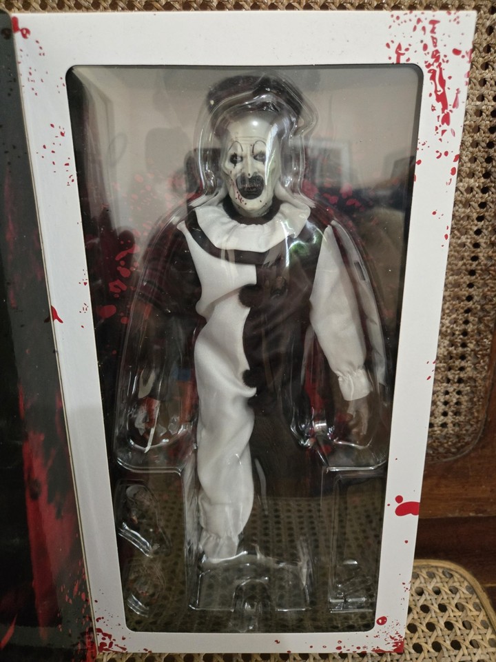 TERRIFIER Art the Clown 1:6 Scale Figure Trick or Treat Studios Shipper ...