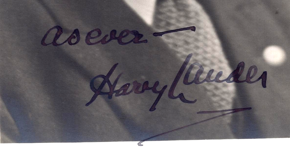AUTOGRAPH HAND SIGNED PHOTO POSTCARD HARRY LAUDER SCOTTISH COMEDIAN ...