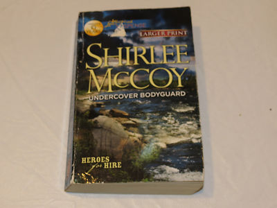 Undercover Bodyguard by Shirlee McCoy Heroes hire paperback cover book ...