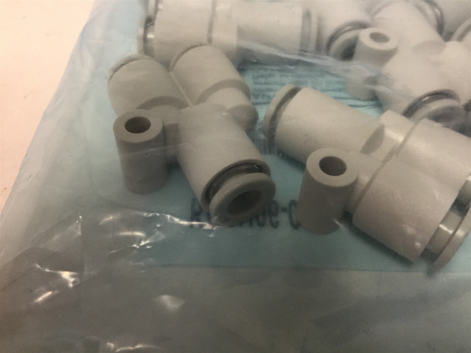 Lot of 10 New SMC KQ2U06-00 One-Touch Union Y Fittings, Tubing Diameter ...