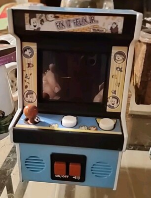 Disney Fix It Felix Jr. Mini Arcade Game Handheld Machine #09590 Wreck ...