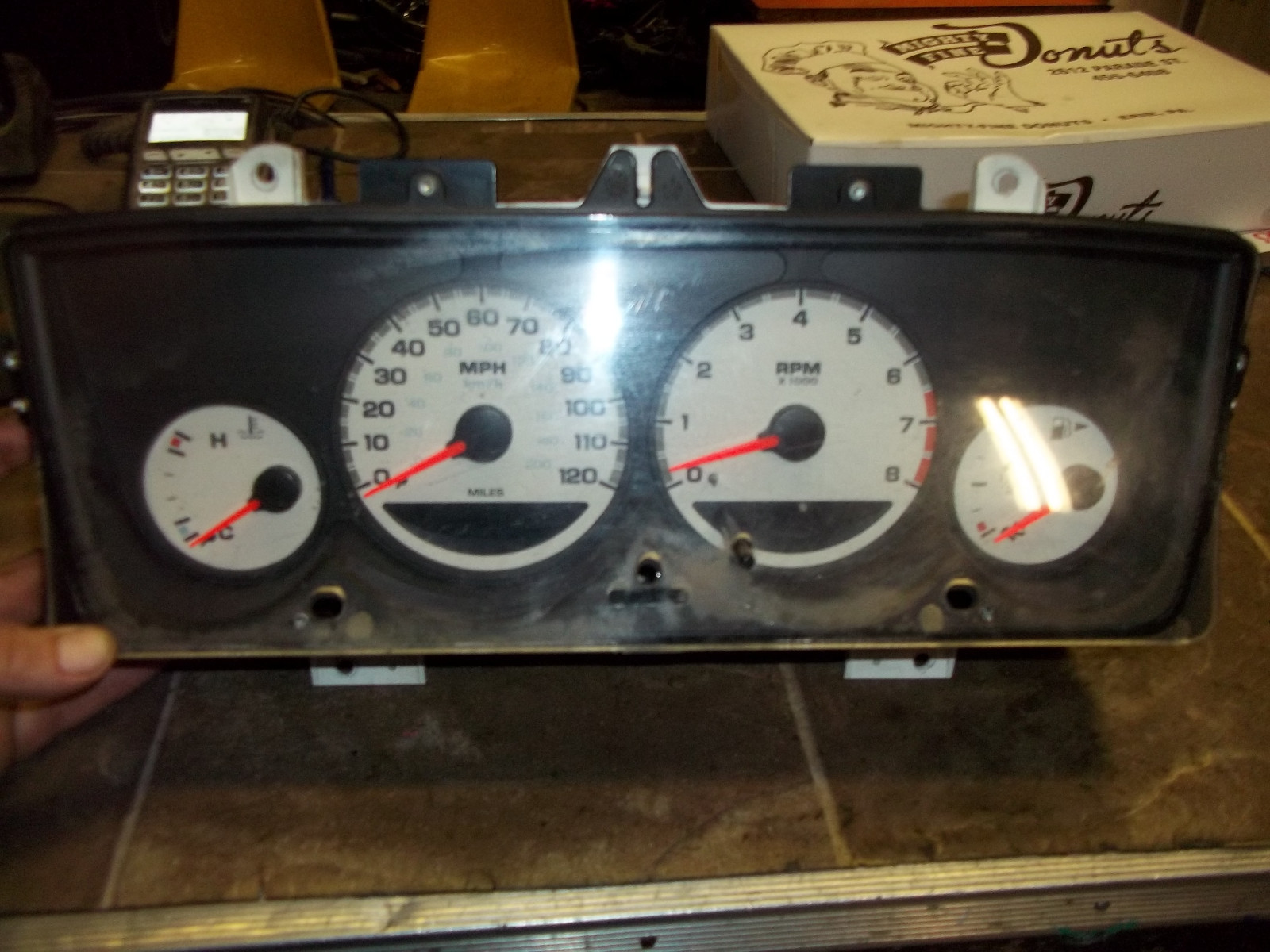 2003 2004 2005 NEON SPEEDOMETER INSTRUMENT CLUSTER EXC. SRT4 MPH W ...