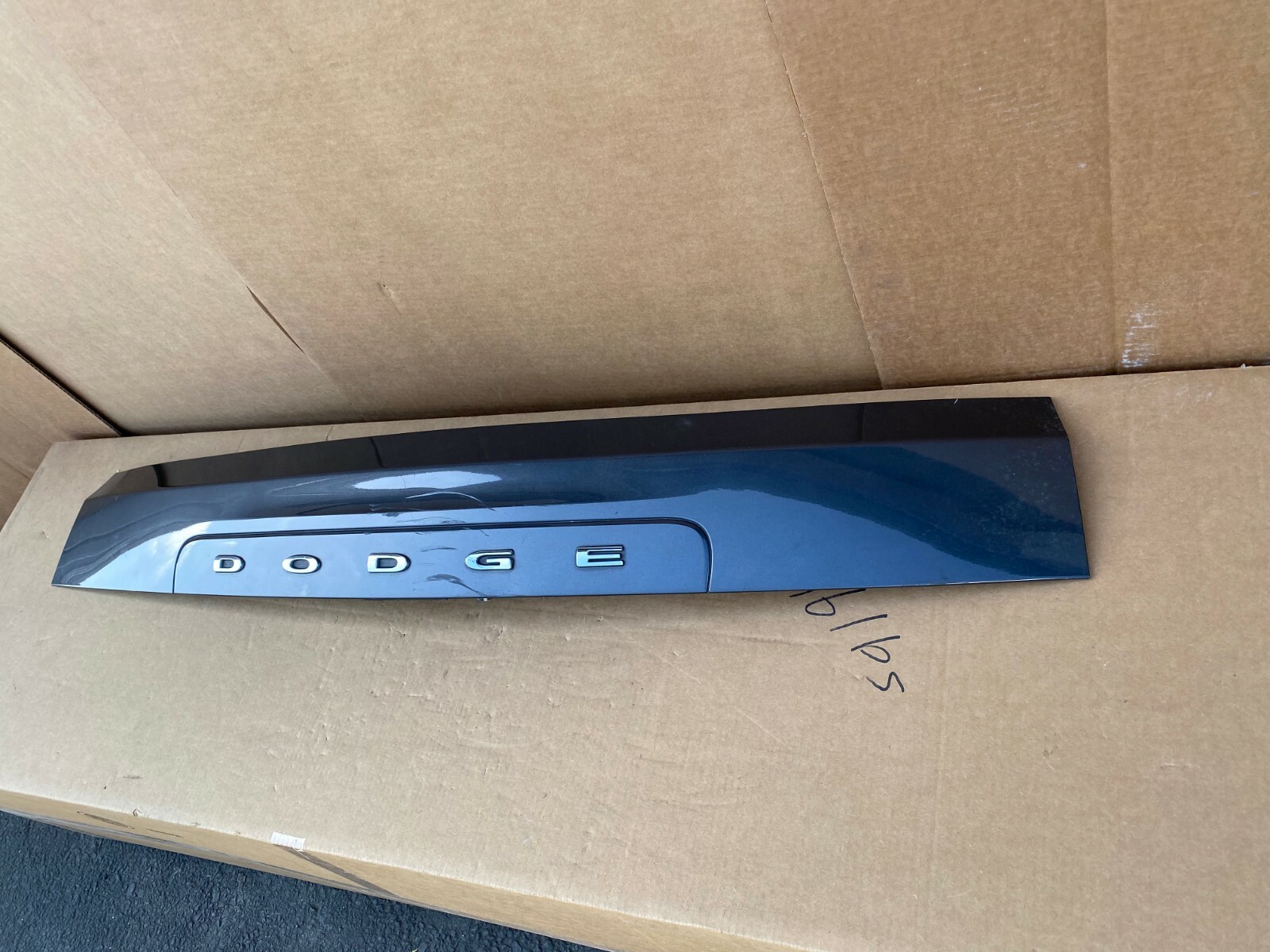 2011-2013 DODGE CARAVAN TAIL GATE MOLDING OEM DX-30659 855010 | eBay