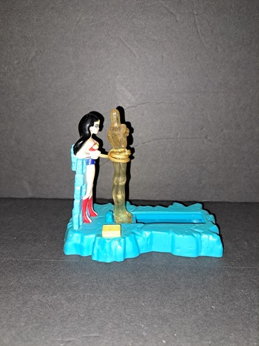 Vintage Collectible Wonder Woman Ropes figurine | eBay