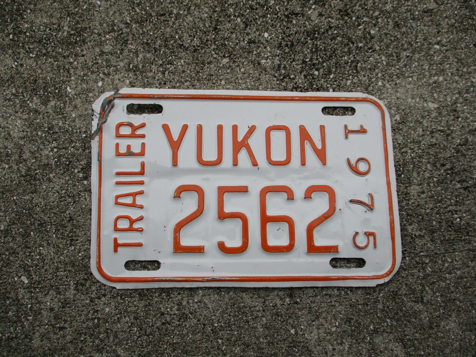 Canada Yukon 1975 trailer license plate # 2562 | eBay