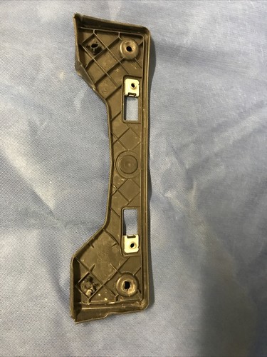 Genuine Toyota 16-18 RAV4 Front License Plate Mount Bracket 52114-0R090 ...