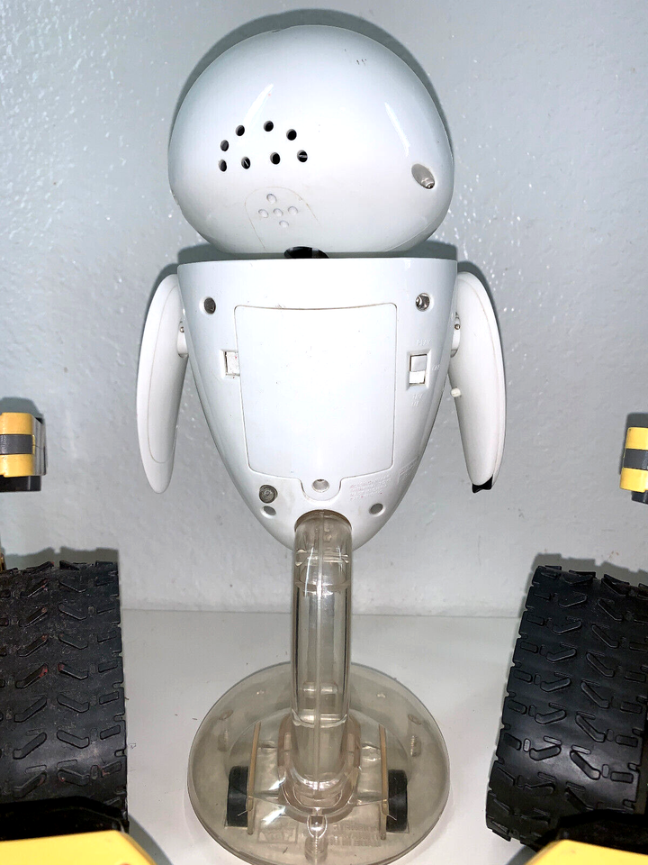 Disney Pixar Thinkway Remote Control U-Command Interactive Wall-E & Eve ...