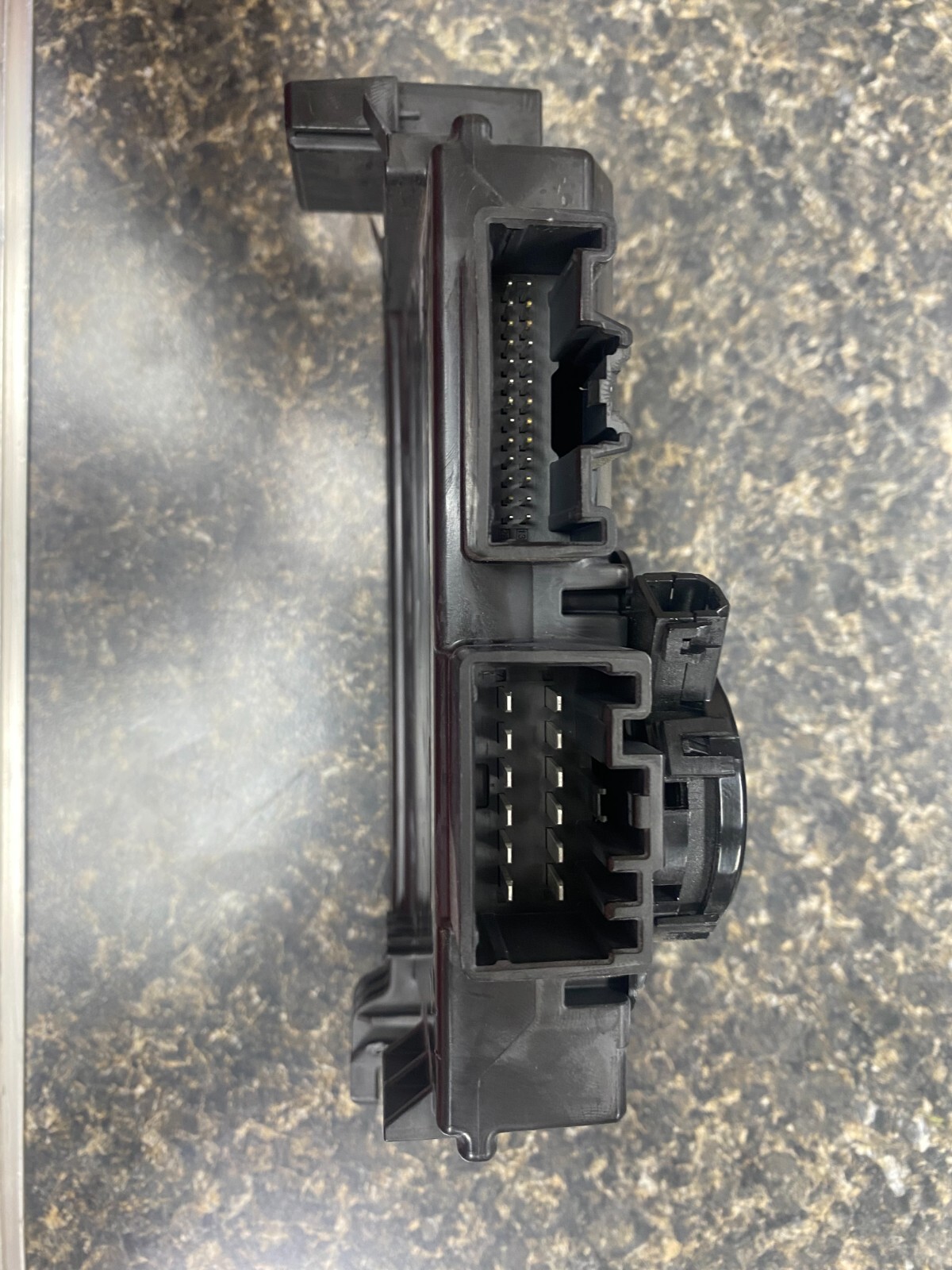 2017-2019 LINCOLN CONTINENTAL POWER TRUNK LID COMPUTER CONTROL MODULE ...