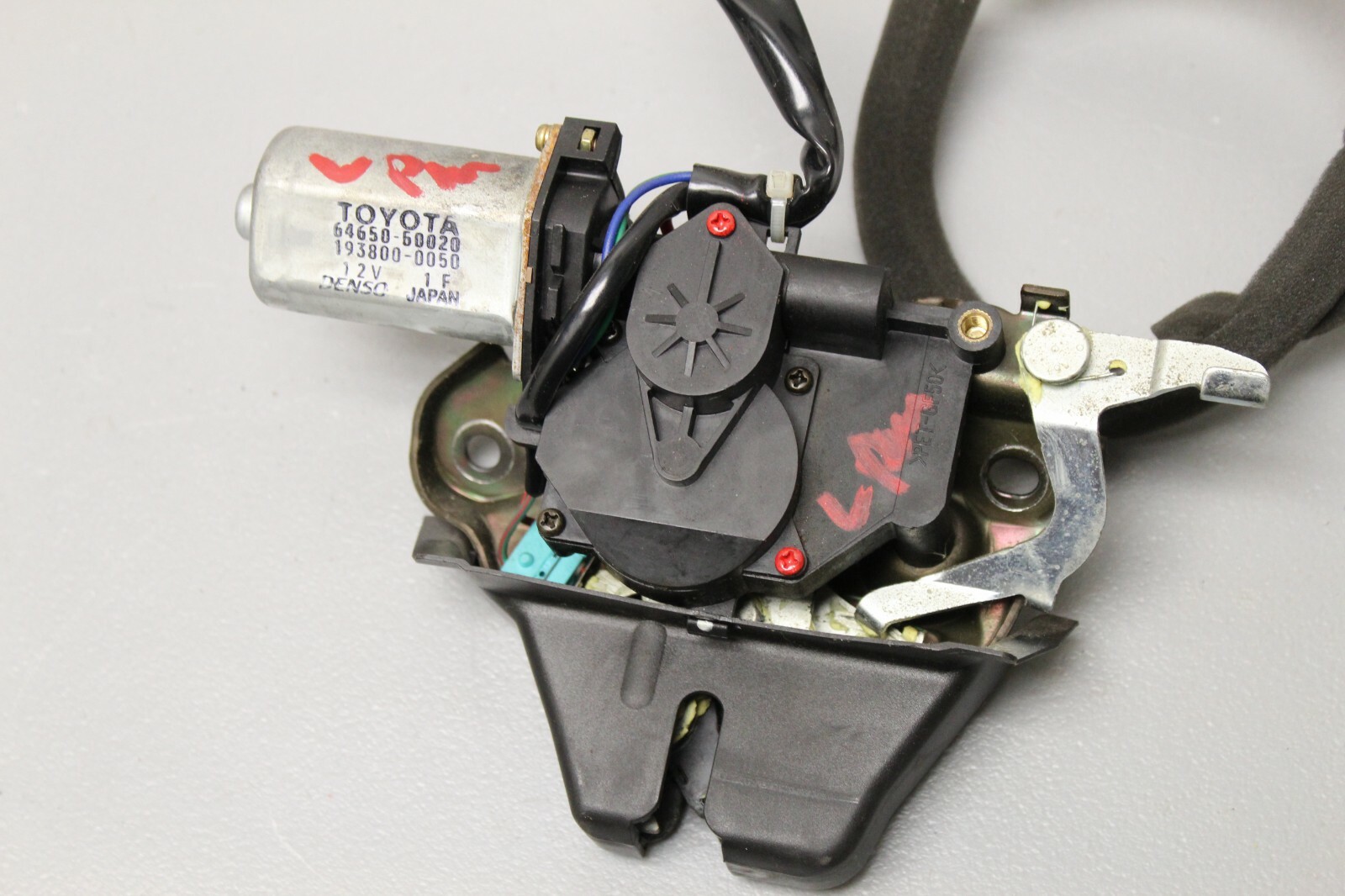 Lexus GS300 2001-11 LS430 2001-06 Trunk Lock Latch Actuator 64650-50020 ...