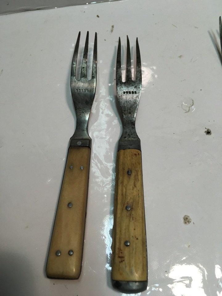 5 ANTIQUE B one Handle 3 Prong Tine Forks | eBay