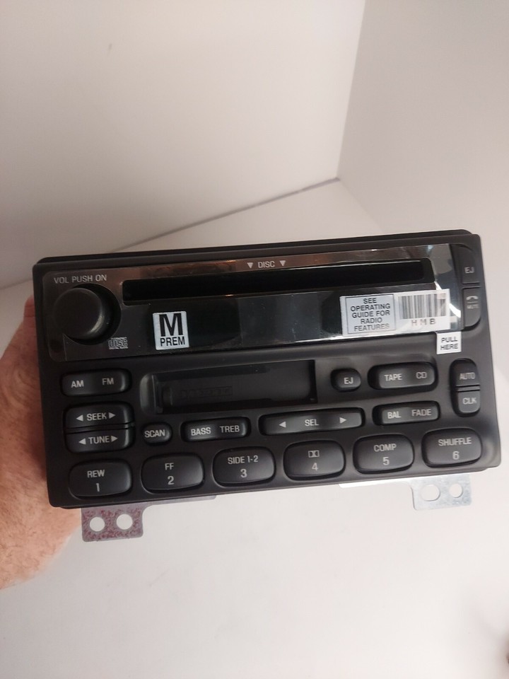 2004 Ford Mustang Radio 6 Disc Cd Player Cassette Explorer Oem Ebay