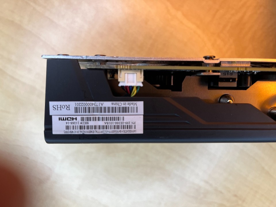 SAPPHIRE NITRO + AMD Radeon RX 570 4GB GDDR5 (UEFI) PCI-E Gaming ...