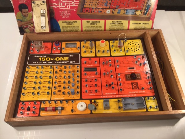 Vintage Science Fair 150 in 1 Electronic Project Kit Gm1470 for sale ...