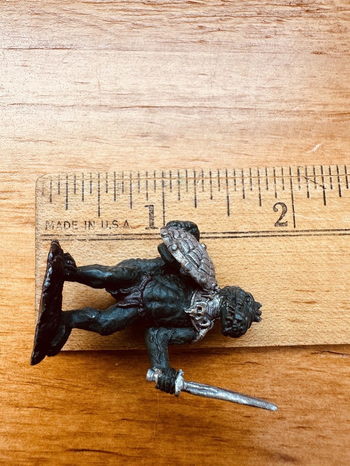 Lizard Man Armor Class 5(4) W/sword Miniature Fantasy AD&D 1970’s Hand ...