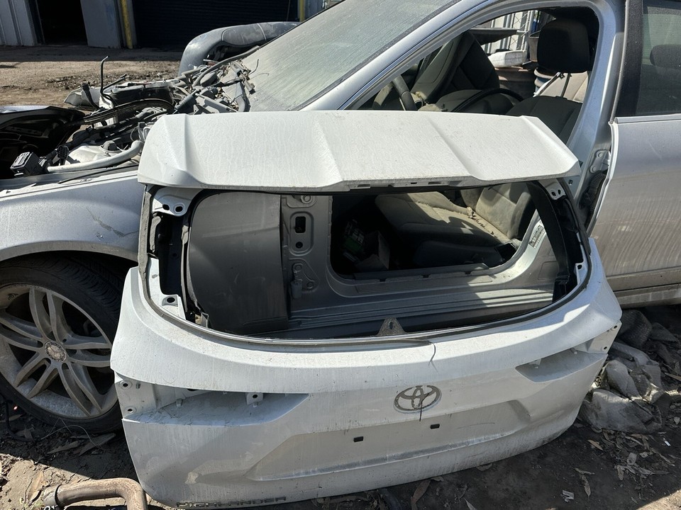 2021-23 TOYOTA HIGHLANDER LIMITED LIFTGATE GATE HATCH SHELL OEM (w2-45 ...