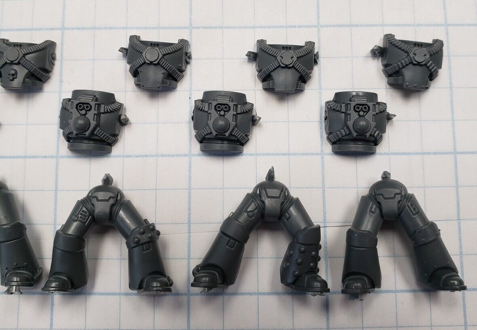 Warhammer 30k Space Marine Bits Mark IV 4 Tactical Squad Torso Legs x5 Set A | eBay