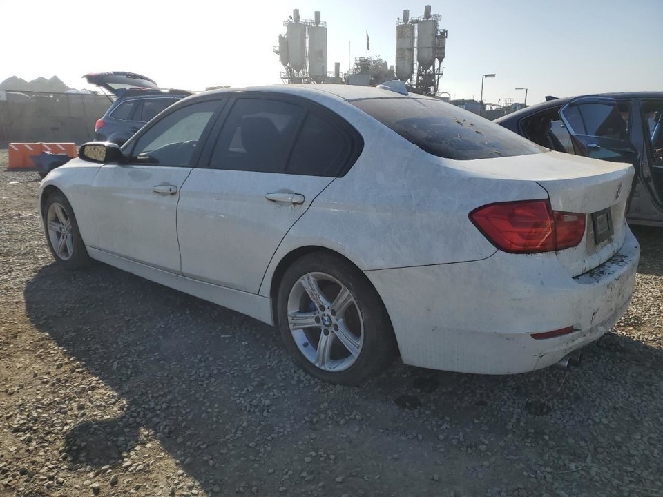 AIR CLEANER BOX OEM 12-16 BMW 328I 13717597589 | eBay