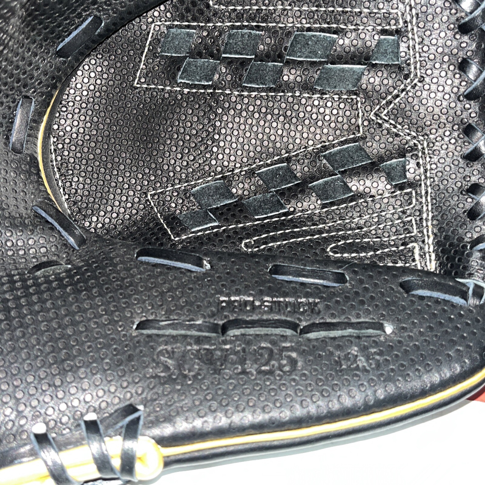 Wilson A2000 SCV125 12.5" Softball Glove LHT V125 Spin Control ...