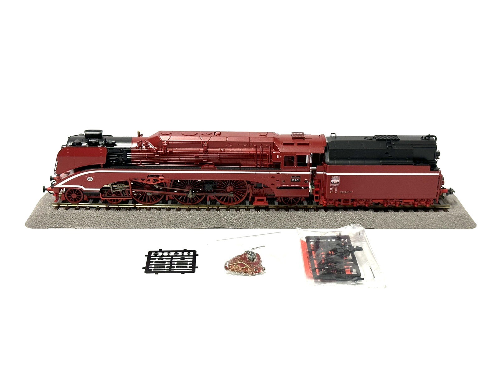 Roco 63202 HO Scale BR18-201 Steam Locomotive | eBay