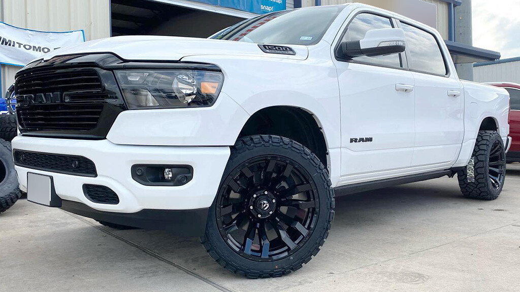 16 17 18 20 22" Fuel Wheels D675 Blitz Gloss Black Off-Road Rims (4pcs ...