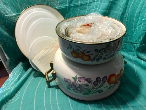 NEW ~ ENAMELWARE ~ FRUIT COOK POT With LID & 4 MATCHING NESTING BOWLS ...