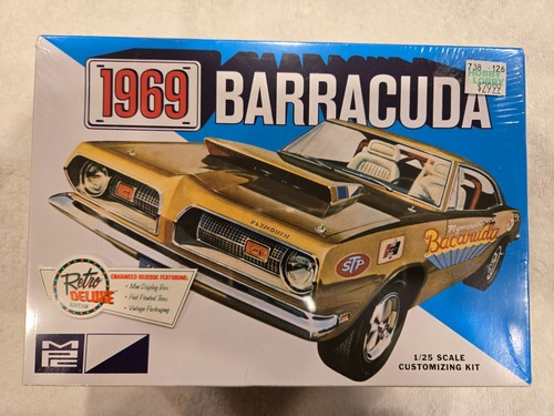MPC 1969 PLYMOUTH BARRACUDA RETRO DELUXE 1/25 MODEL KIT FACTORY SEALED ...