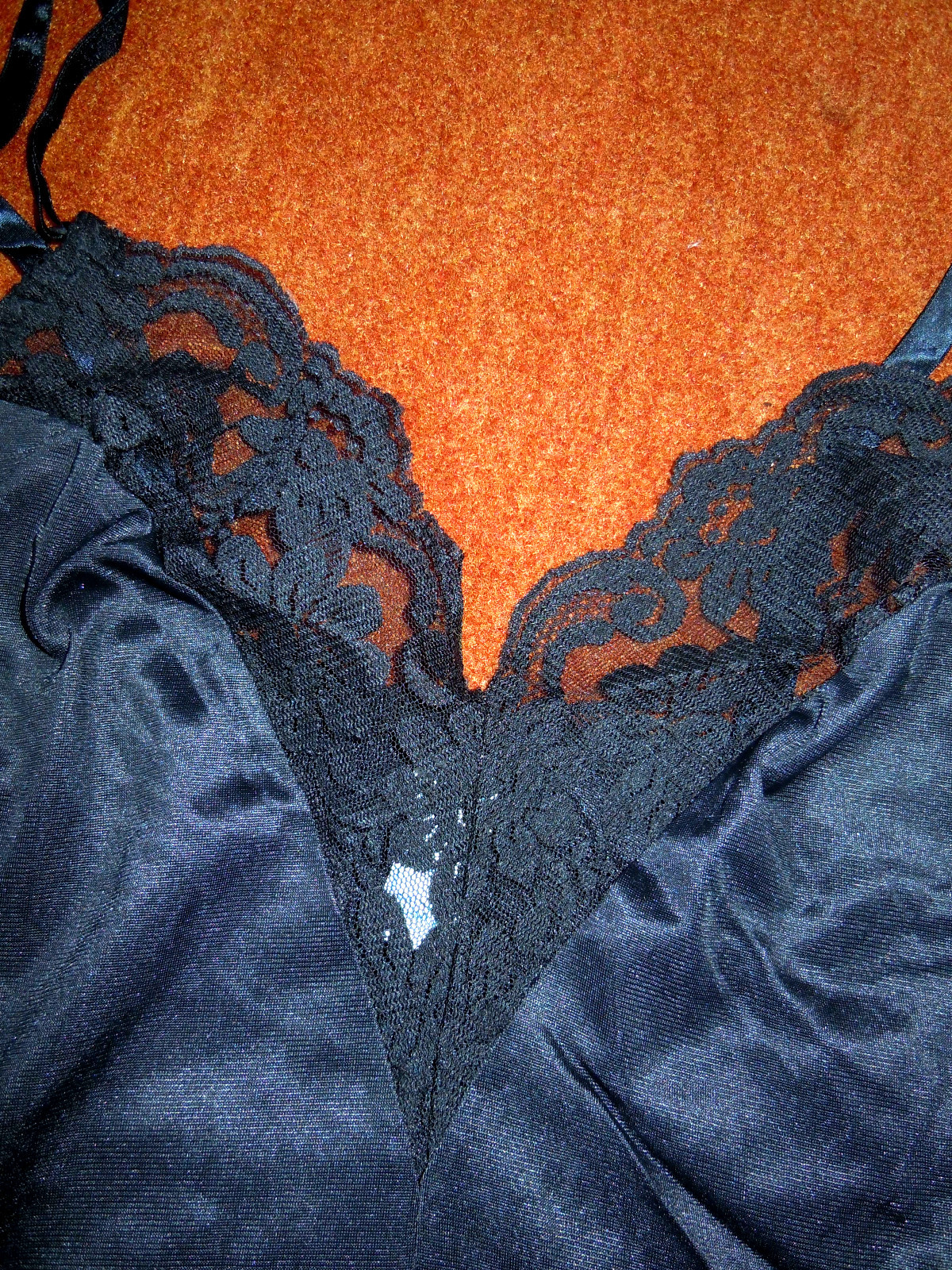 Reizvoller schwarzer Body viel edle Spitze Gr.38 v. VOGUE BRA Canada ...