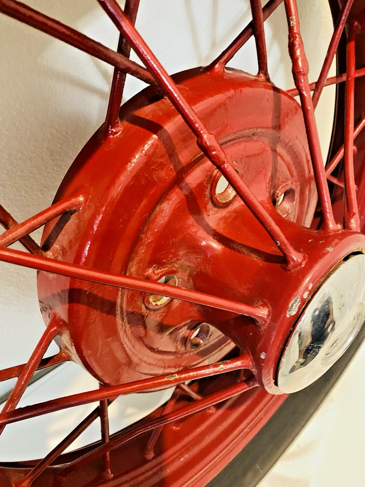 FORD Model A Wire Spoked Wheel Rim & Tire with center cap 5 Lug ...