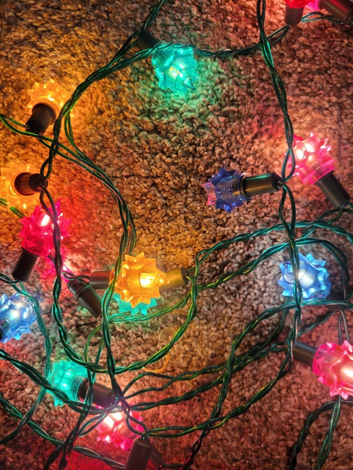 Vintage Christmas Lights, Set Of 20, 1 Bulb Not Working, 2 Missing ...