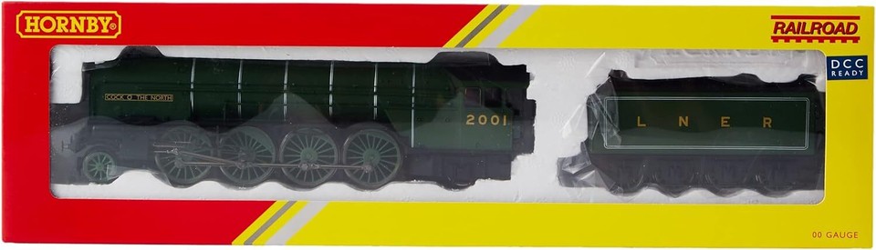 Hornby RailRoad LNER, P2 Class, 2-8-2, 2001 ‘Cock 'O The North’ - Era 3 ...